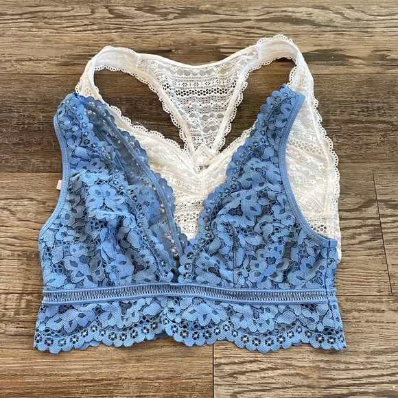 Victorias Secret Intimates And Sleepwear 2 Victorias Secret Lace